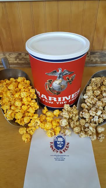 1 Gallon Popcorn Tin - Alice's Kandy and Korn